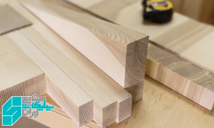 Sodium silicate in improving weathering resistance of polymer wood